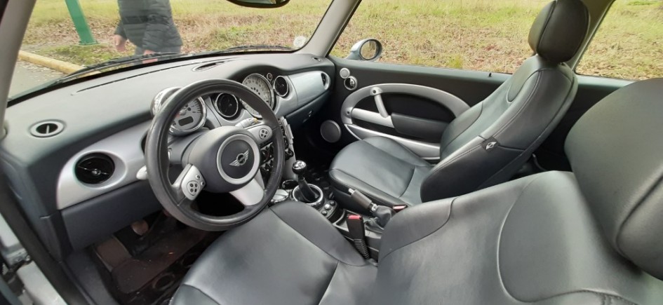 2006 Mini Cooper Soho Edition - Forward Auto Gallery